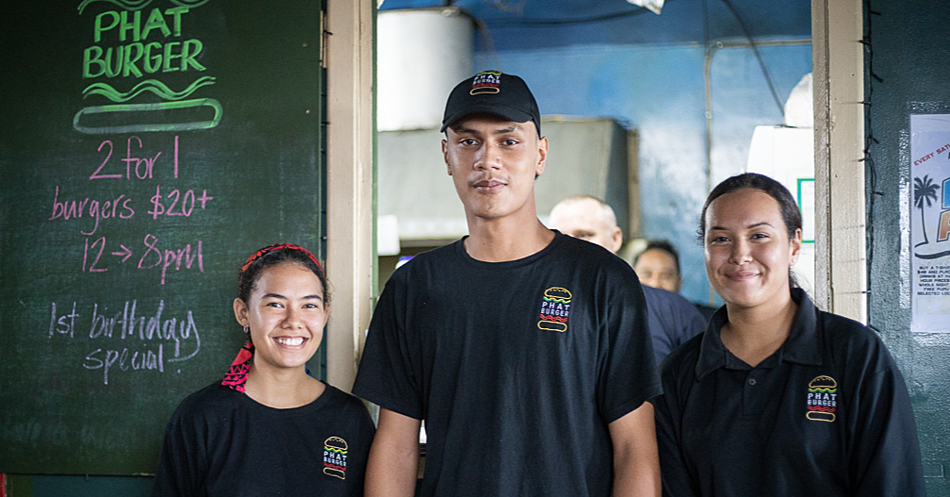 Samoa Observer | Gourmet burger restaurant celebrates one year