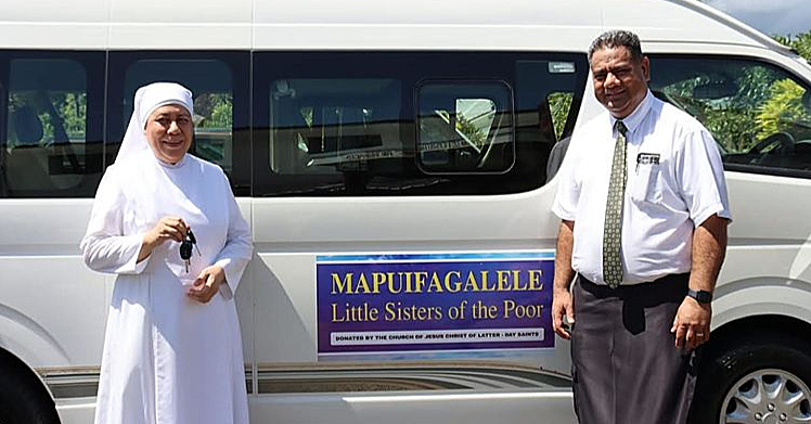Samoa Observer | Little Sisters of the Poor receives bus