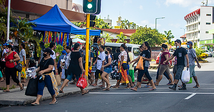 Samoa Observer | Apia town jam-packed by last minute shoppers