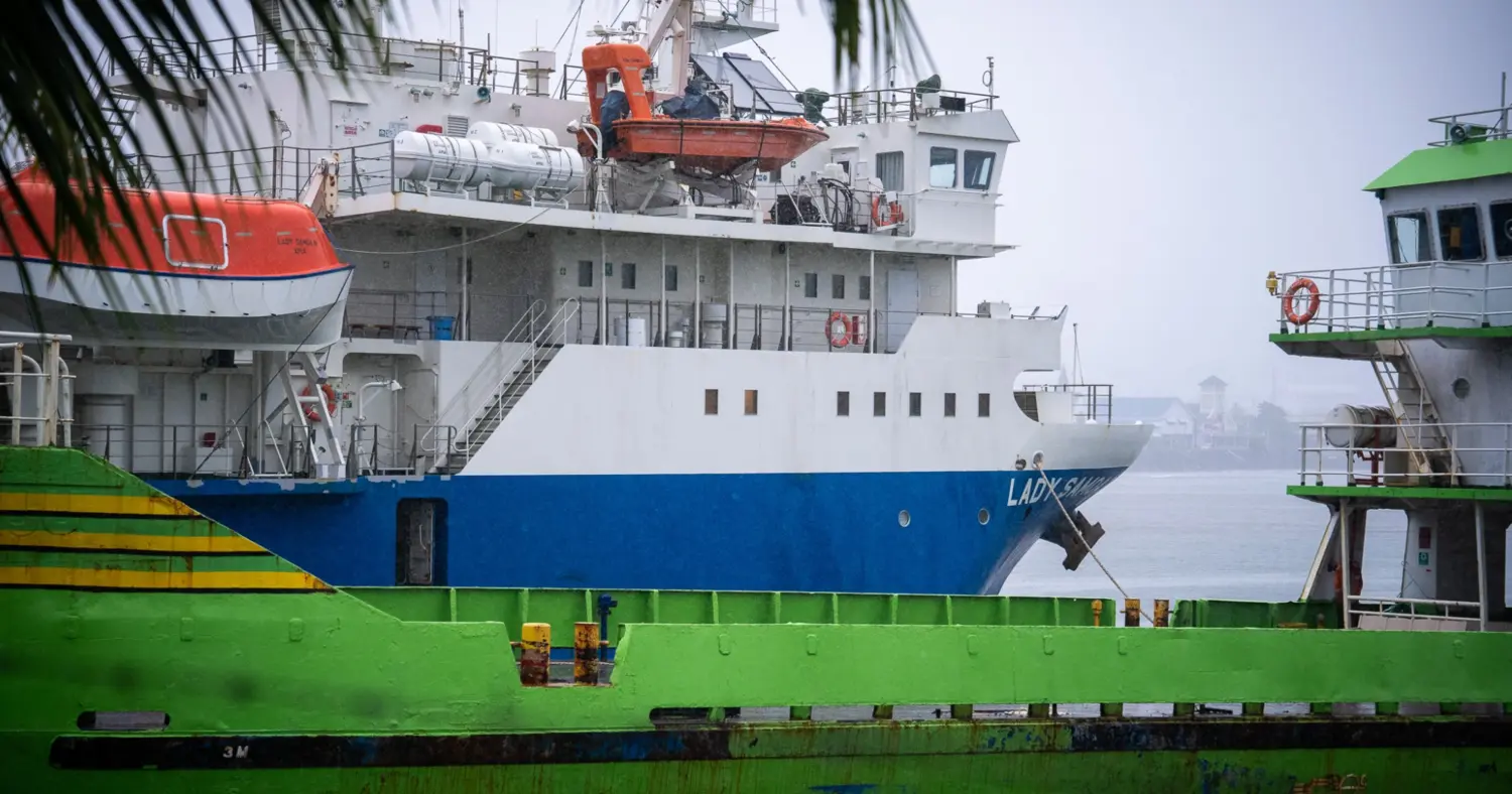 Samoa Observer | US Coast Guard holds up Lady Samoa
