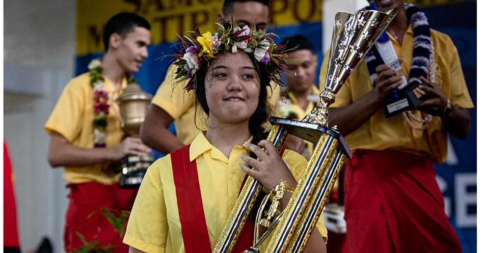 Samoa Observer | Lisi-Malia is Samoa College's 2019 dux