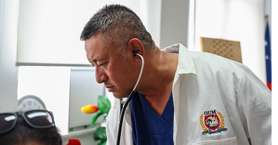 Samoa Observer | Samoan doctor Manufalealili honoured with top award