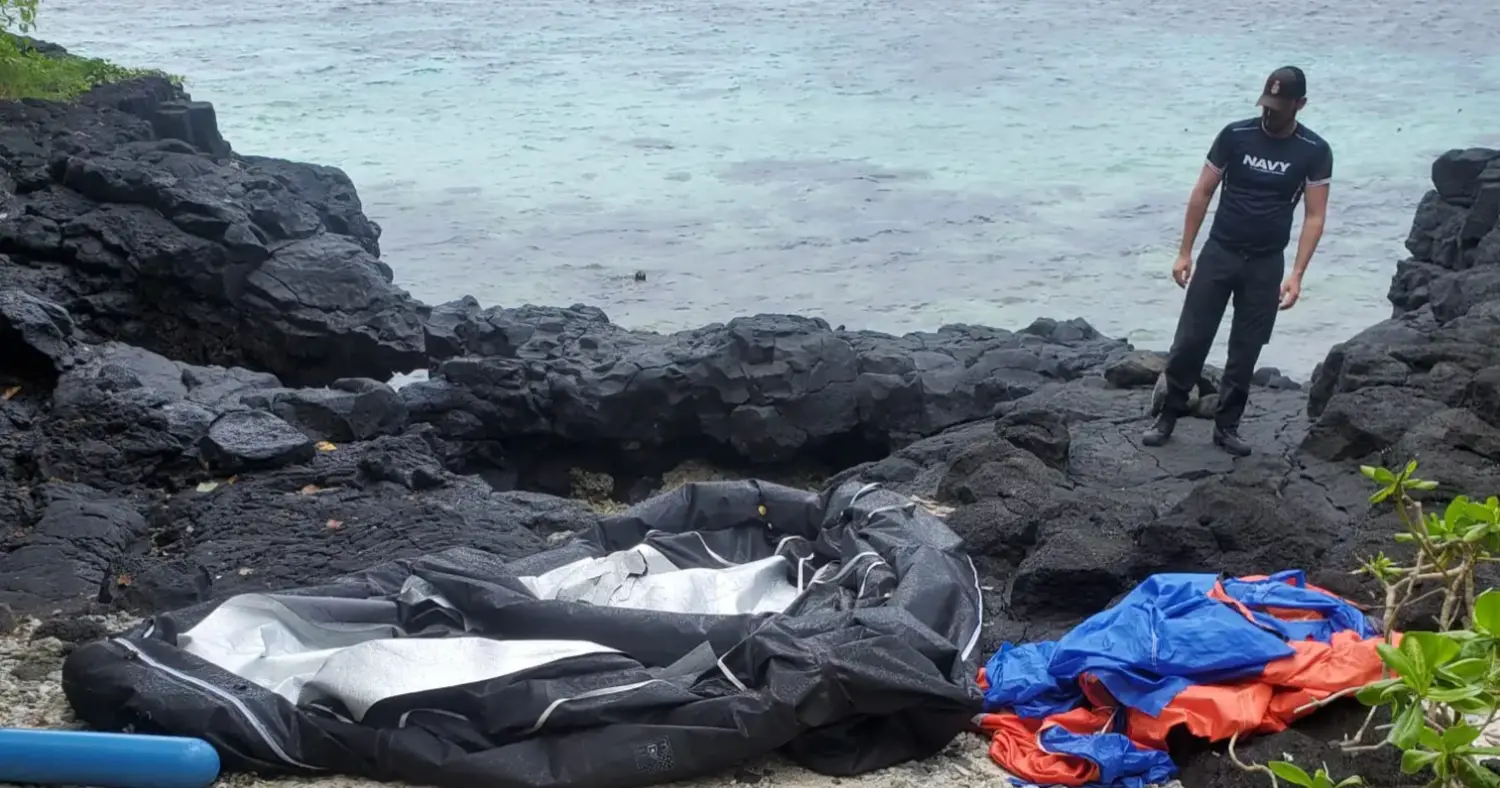 Samoa Observer | Manawanui sinking: 1000kg debris collected so far