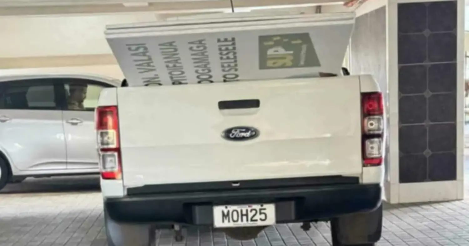 Samoa Observer | Government courier: MOH vehicle carrying SUP banners