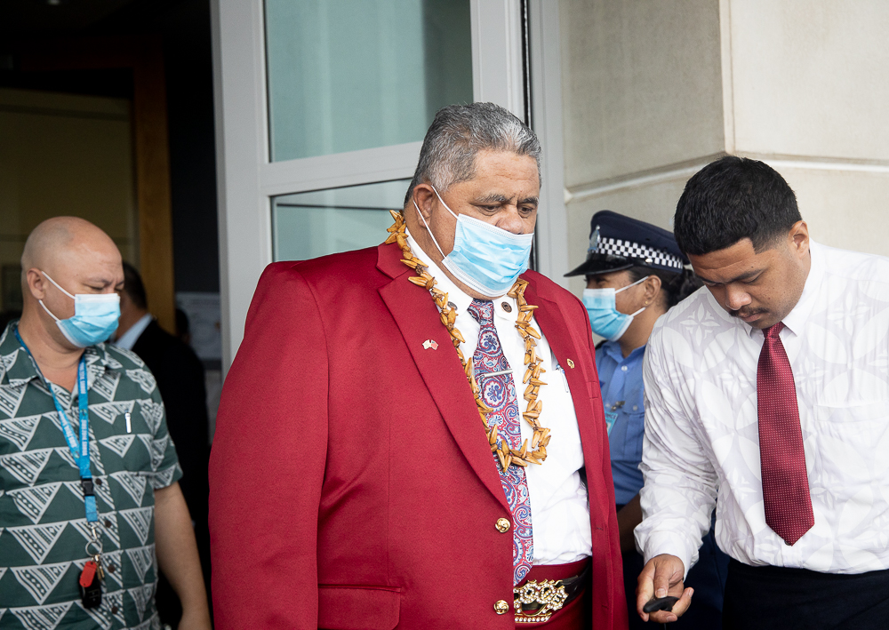 Samoa Observer | Guns and politicians: a breach of peace