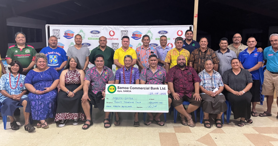 Samoa Observer | Old boys give $20K to St. Joseph's College