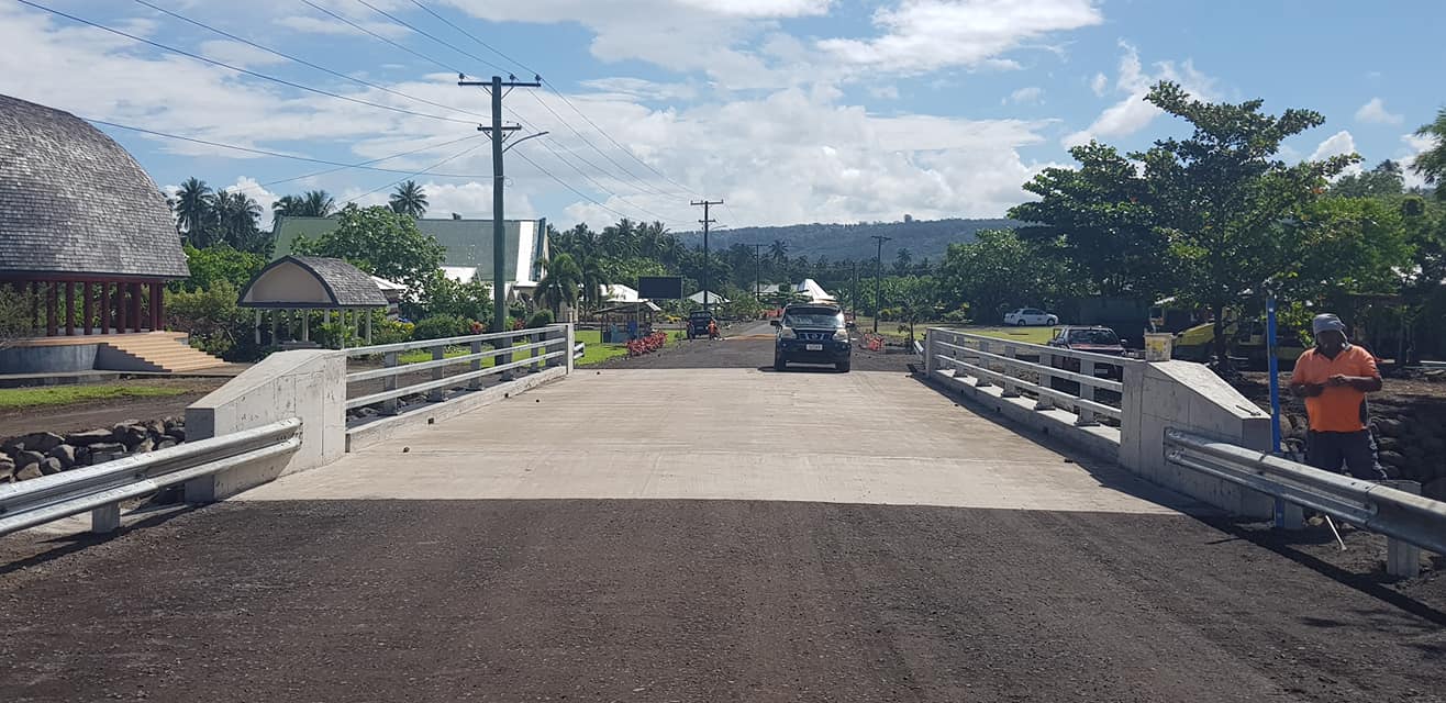 Samoa Observer | Nu'usuatia Bridge opens, nears completion