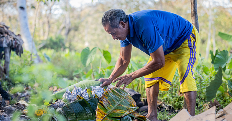 Samoa Observer | No rest for some fathers on their day