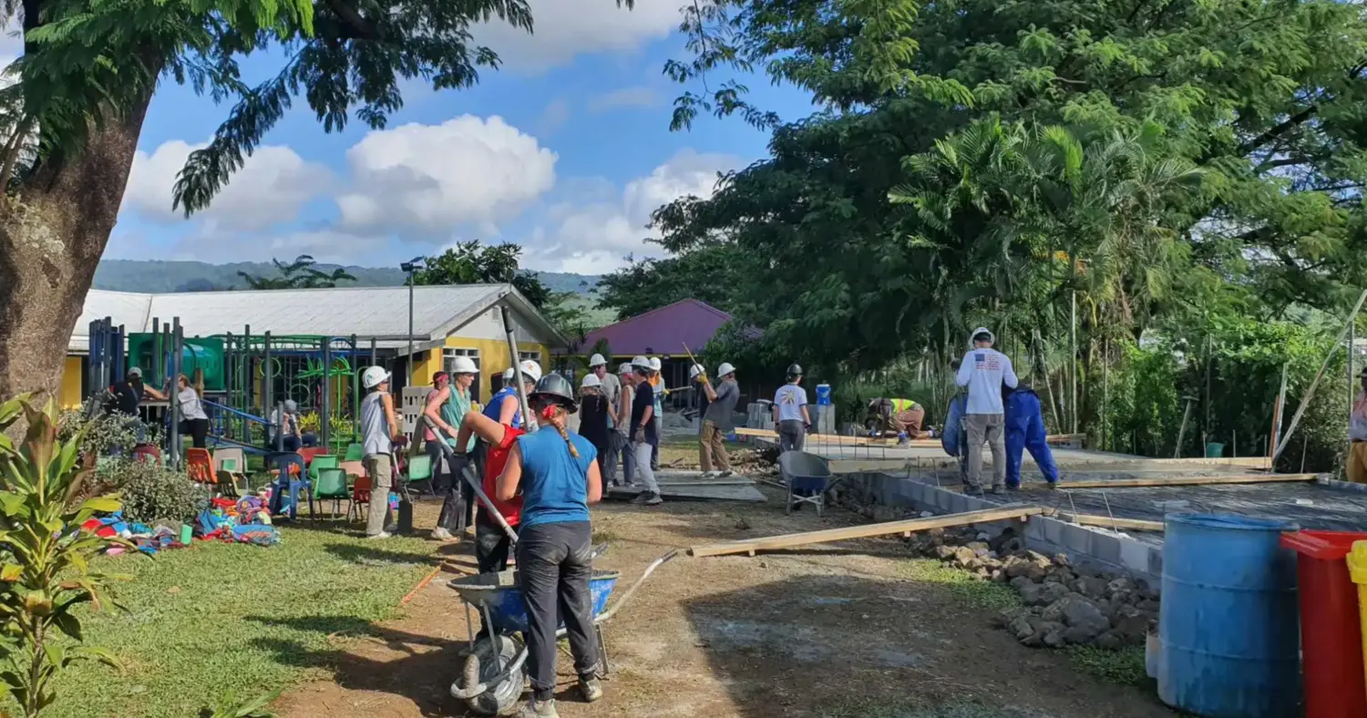 Samoa Observer | More volunteers join in for Campus project