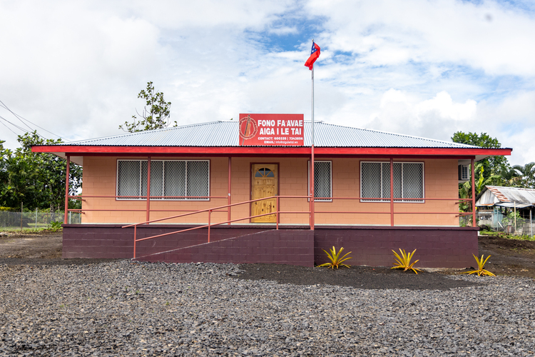 Samoa Observer | District looks past stone-throwing incident