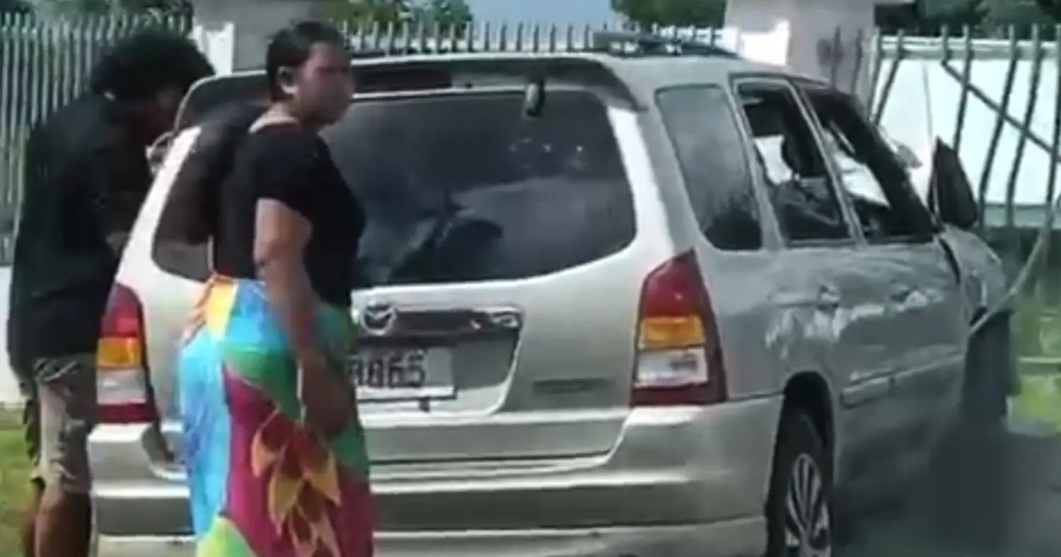 Samoa Observer | Student crashes into uni fence