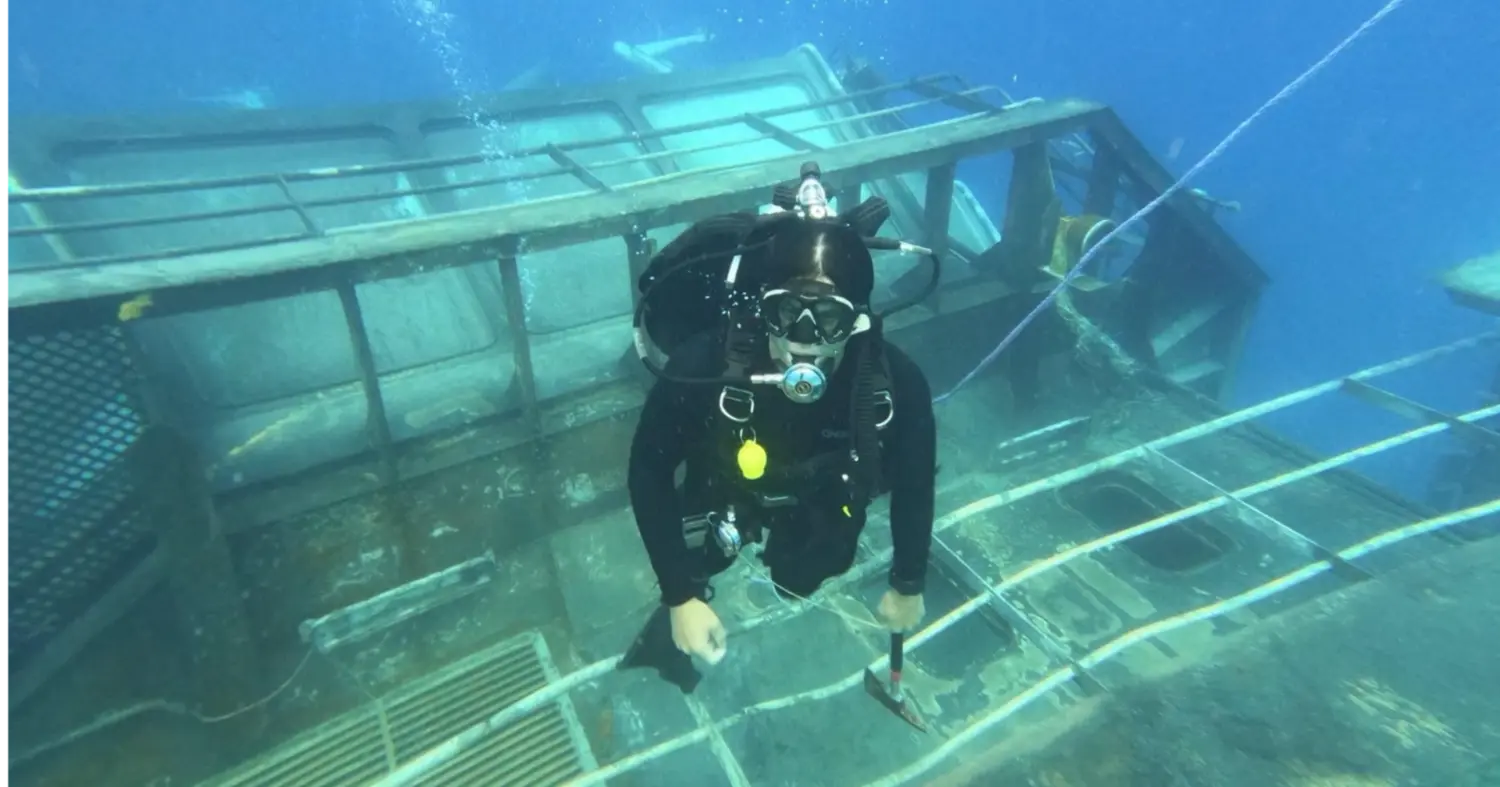 Samoa Observer | Manawanui sinking: One container removed, two more to