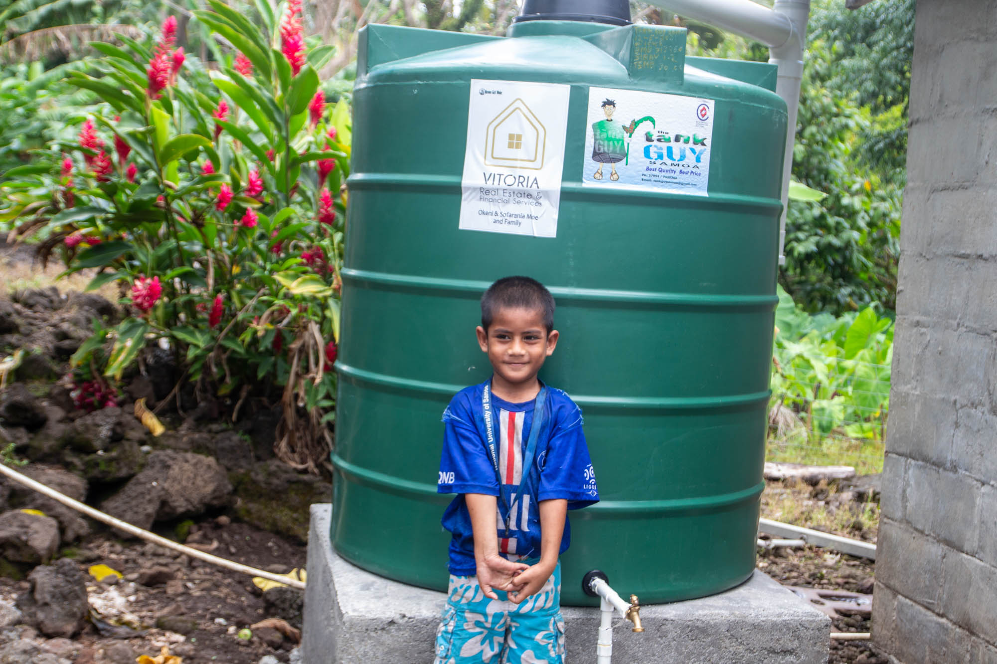 Samoa Observer | Two Savai'i families' cry for water tanks is heard