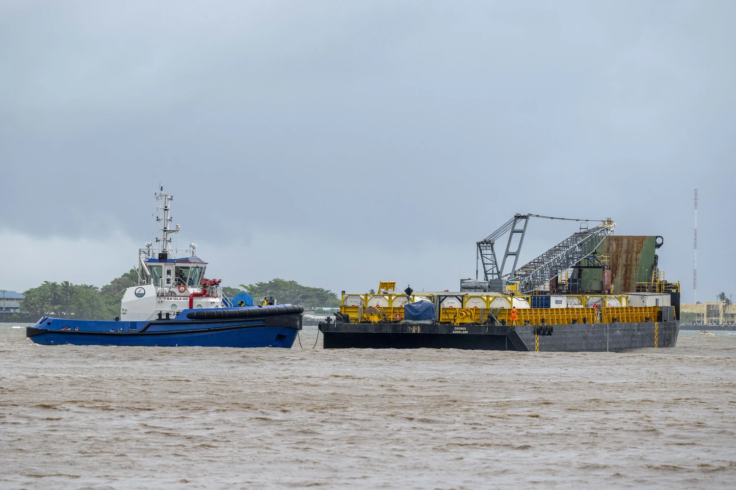 Samoa Observer | Manawanui fuel salvage continues