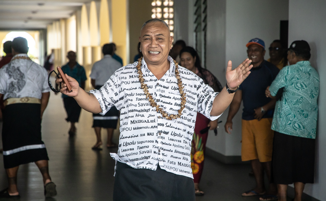 Samoa Observer | Caretaker Govt.'s billion tala budget "fake": Olo