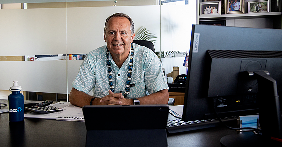 Samoa Observer | Bank calls for private sector assistance; closes