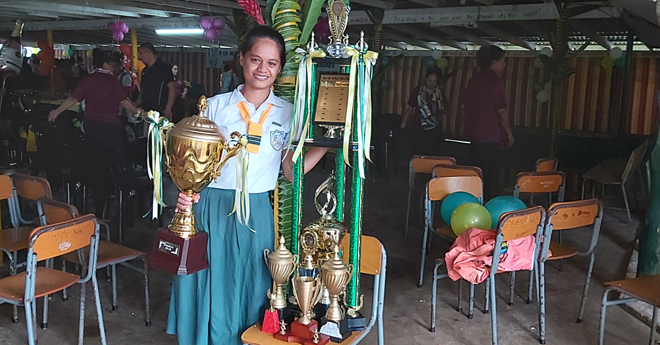 Samoa Observer | For Avele College's dux, an emotional journey