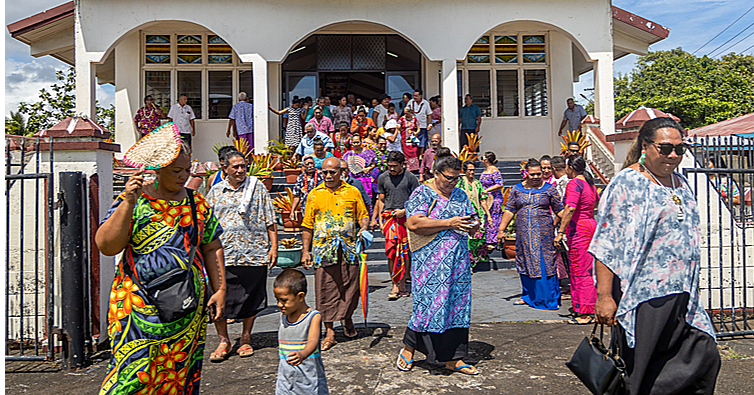 Samoa Observer | Solosolo puts aside politics to unite