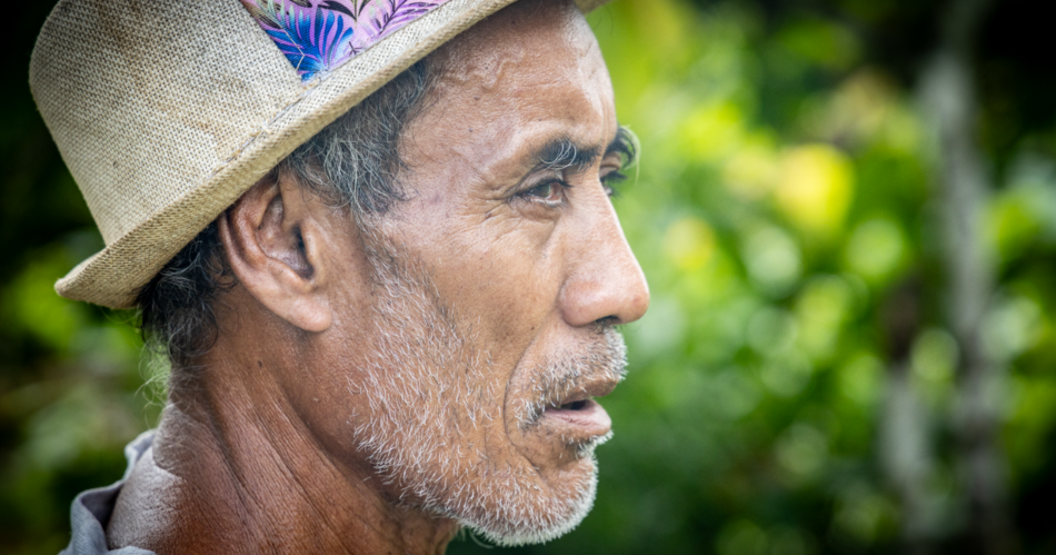 Samoa Observer | Father keeps promise to wife