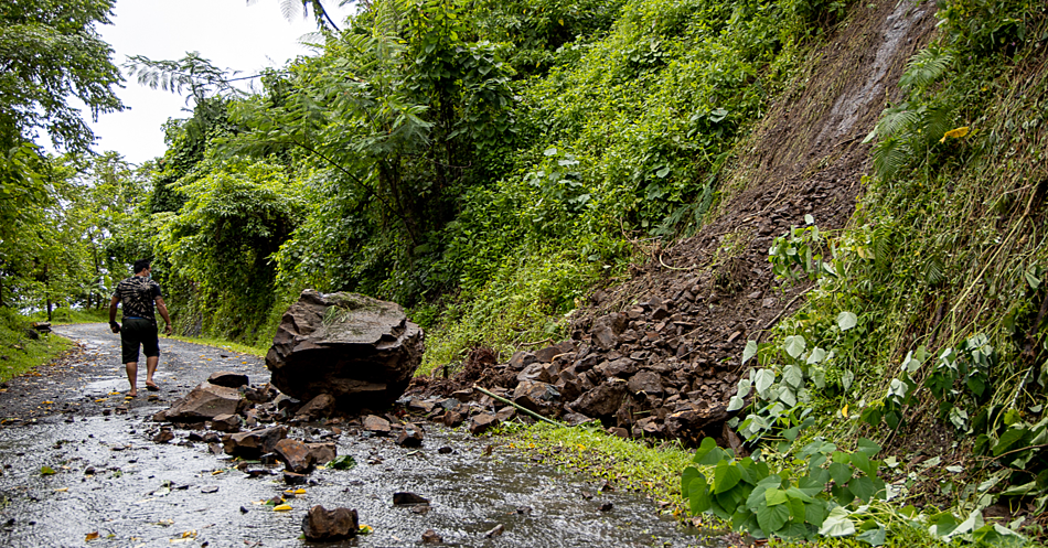 Samoa Observer | L.T.A. urges caution as landslides impact roads