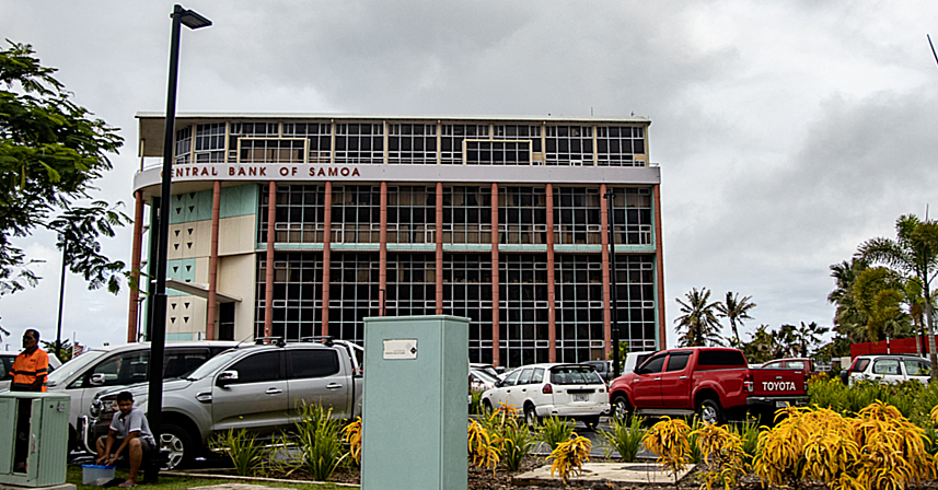 Samoa Observer | Central Bank warns of illegal "gifting" schemes