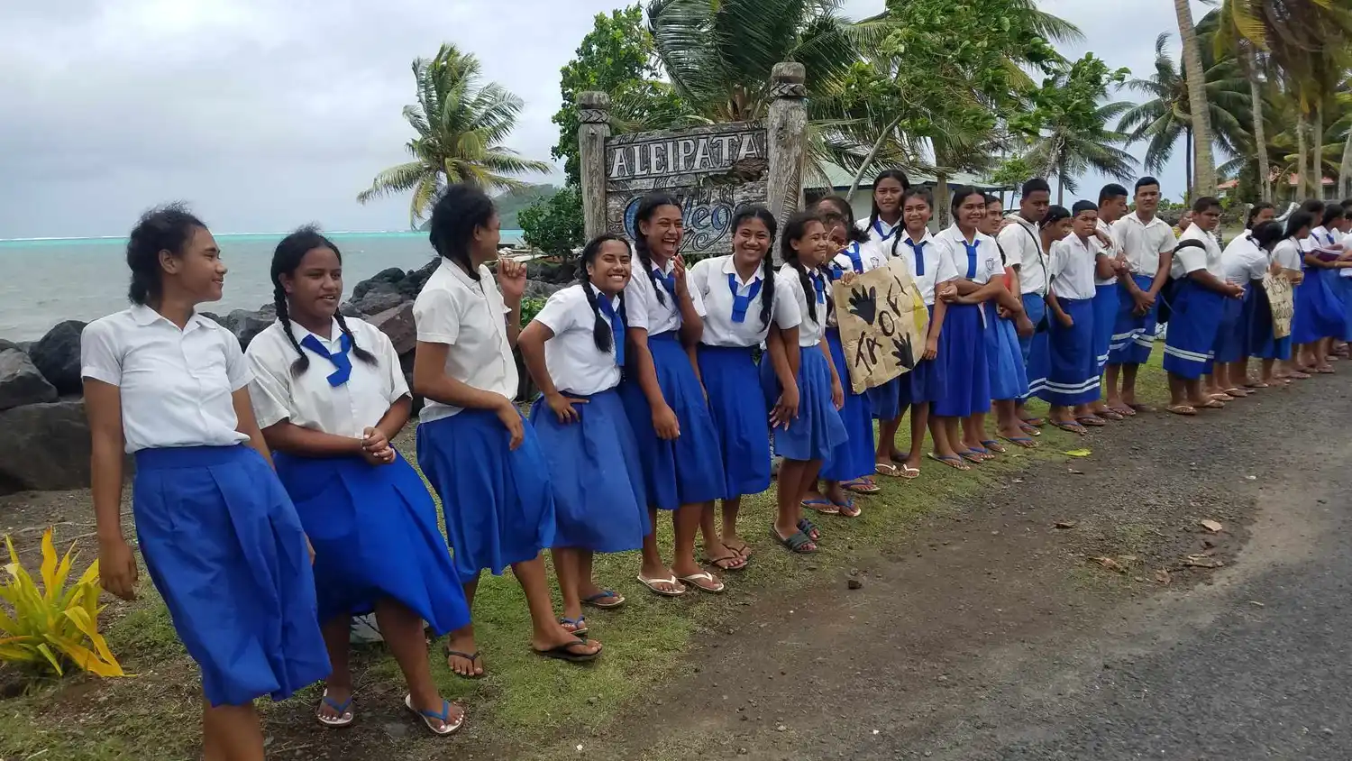 Samoa Observer | Torch of Peace continues journey on Upolu south coast