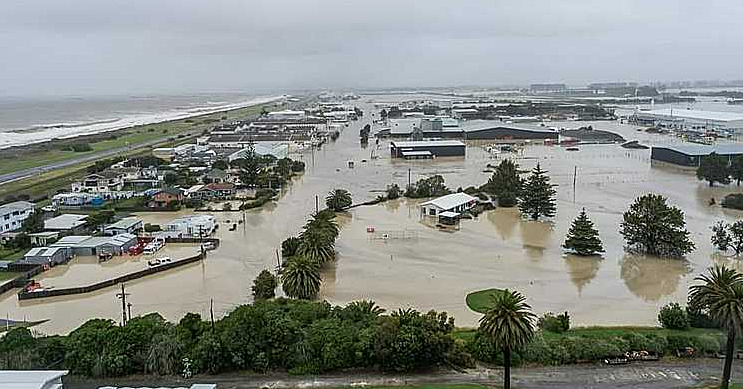 Samoa Observer | Samoans in N.Z. experience destructive cyclone